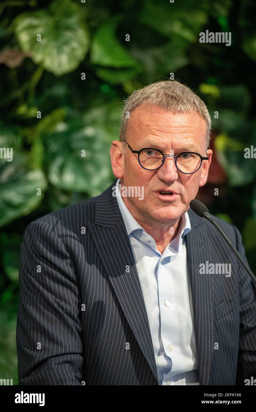 Daan Schalck, PDG de North Sea Port, est présent lors du lancement du ...