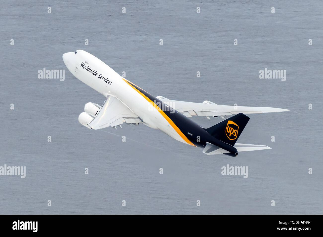 Ups avion Banque de photographies et d’images à haute résolution - Alamy