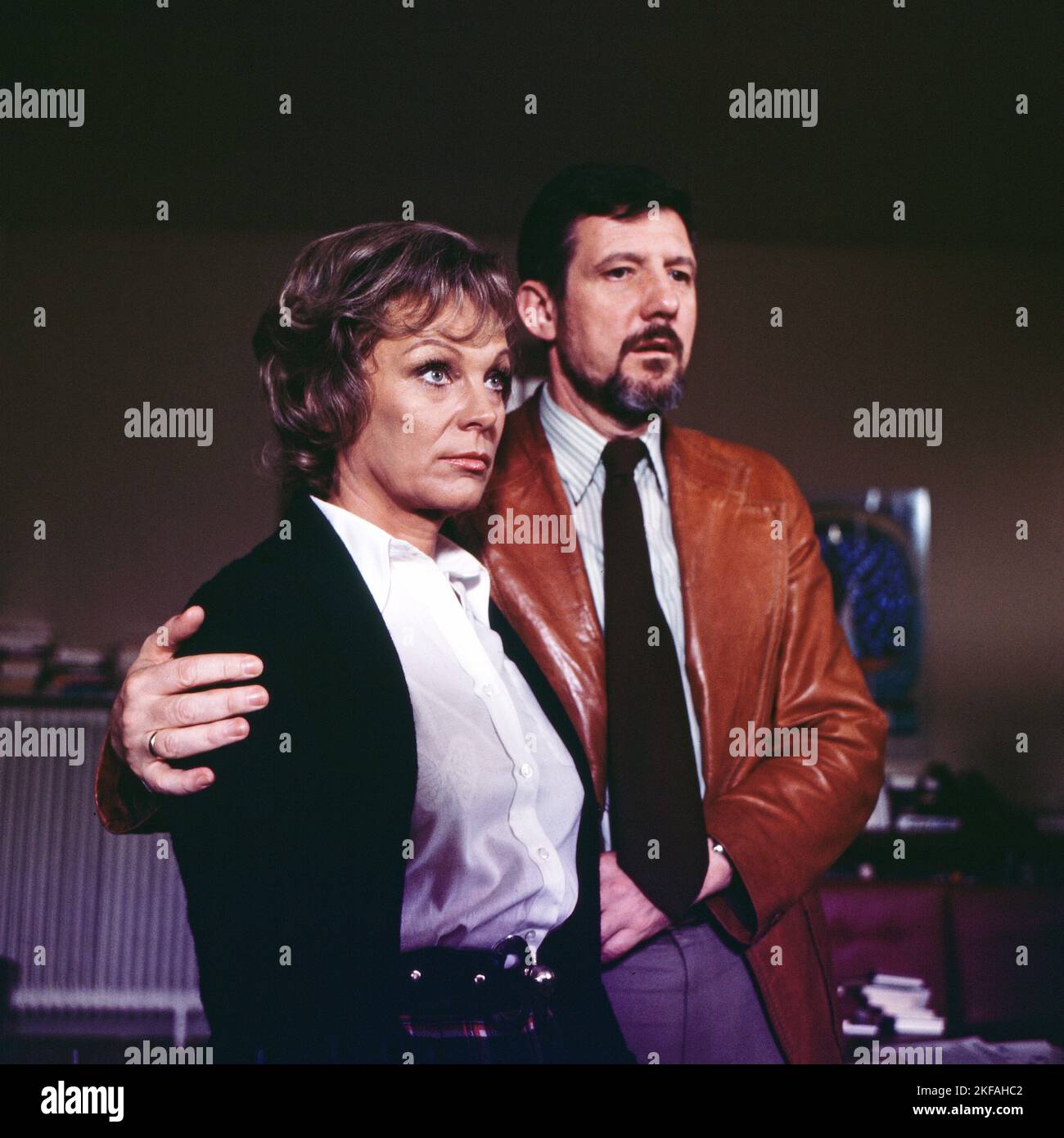 Lisa - Aus dem Leben einer Unentbehrlichen, Fernsehfilm nach Oliver ...