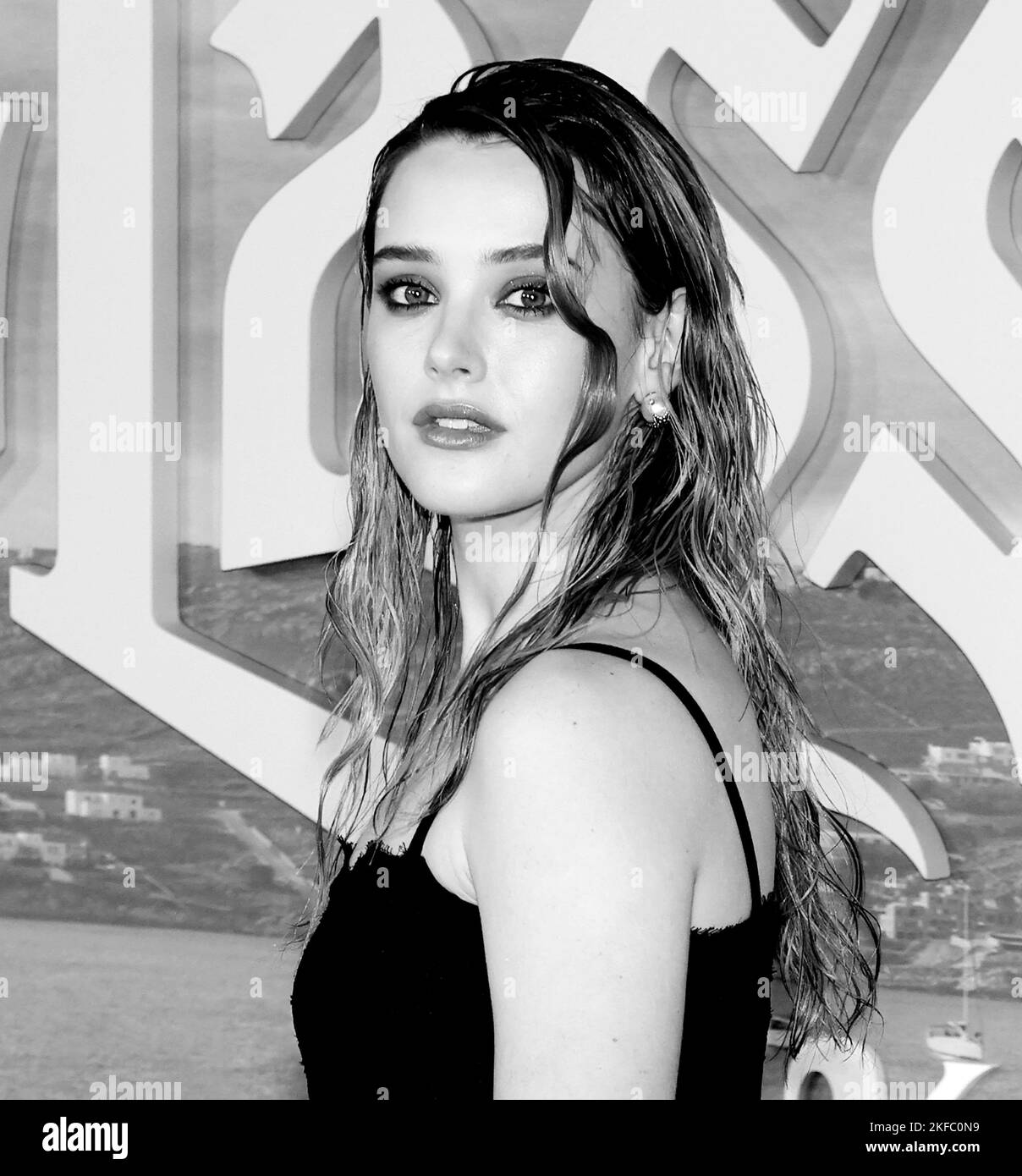 Los Angeles, CA, - 14 novembre 2022 : Katherine Langford arrive à la ...