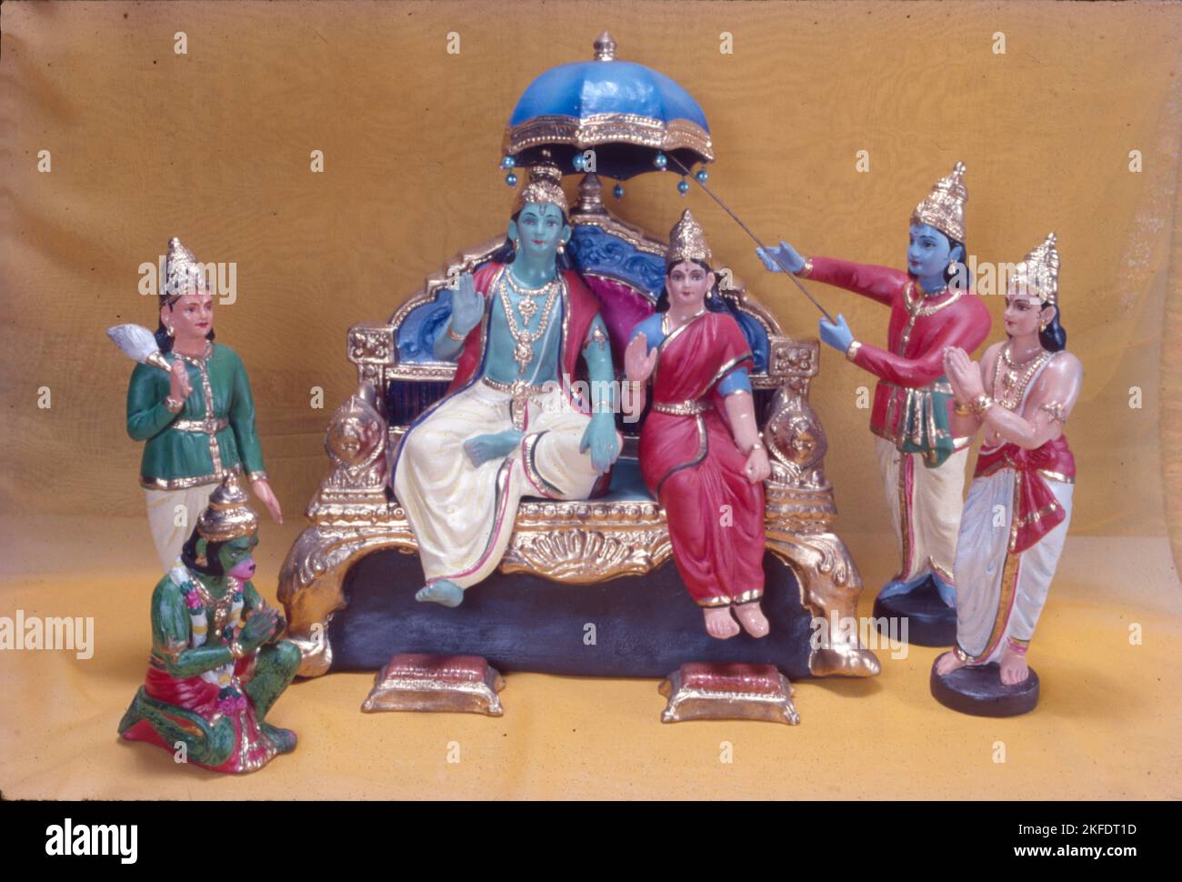 Rama Darbar comprend Lord RAM, Laxman, Maa Sita, Lord Hanuman, Bharat ...