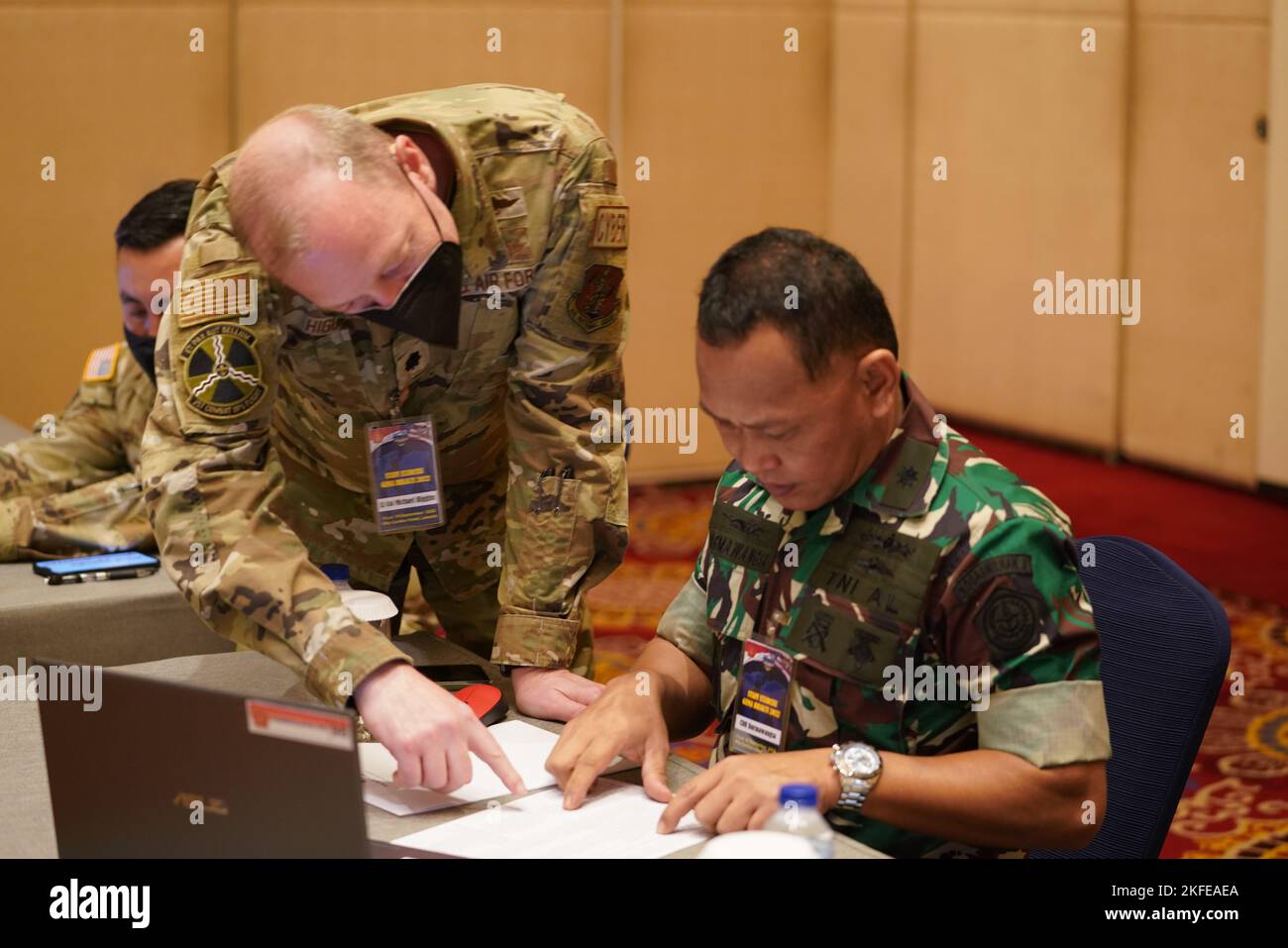 LE lieutenant-colonel Michael Higgins, DE LA Garde nationale du ...