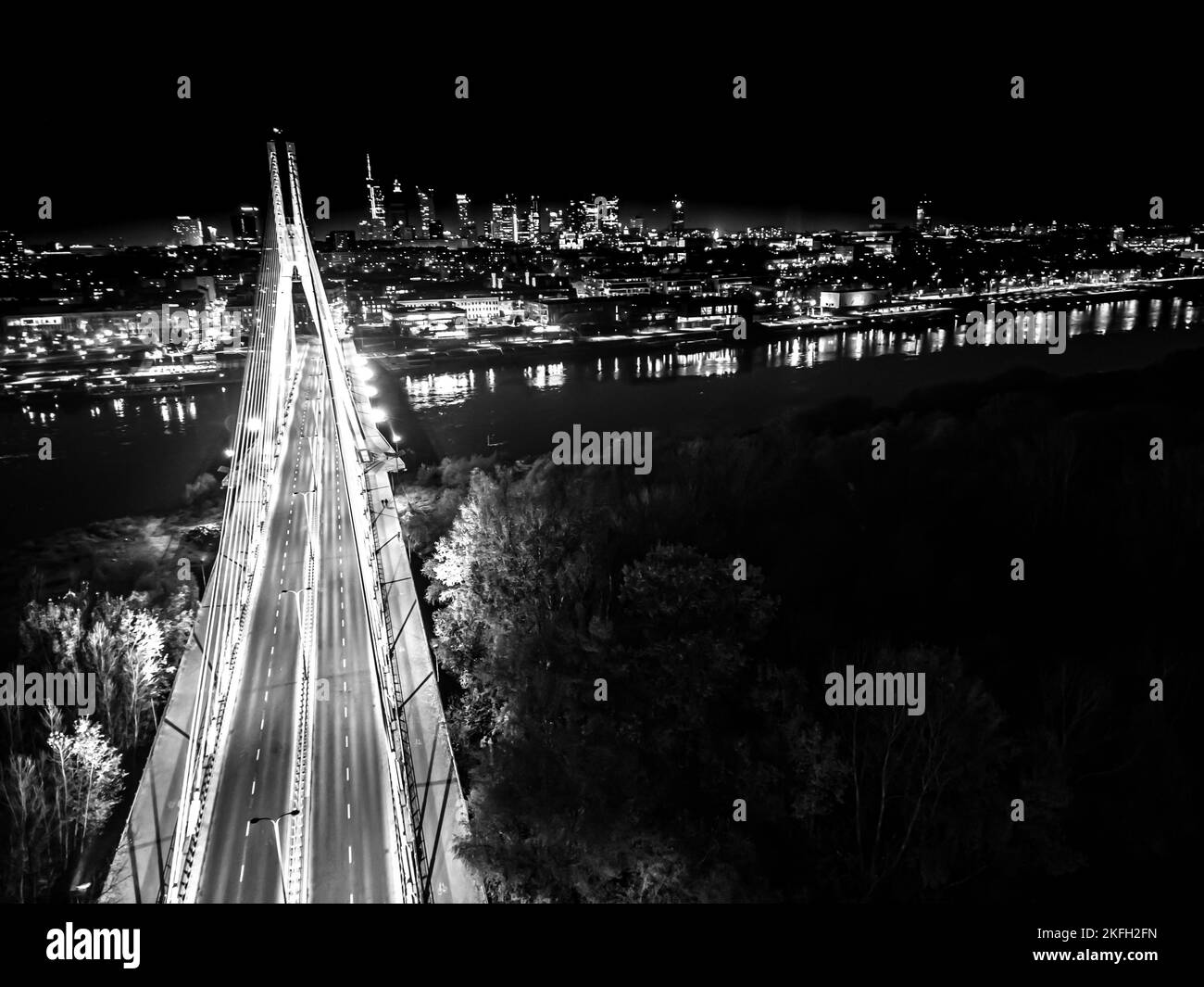 Swietokrzyski bridge Banque d'images noir et blanc - Alamy