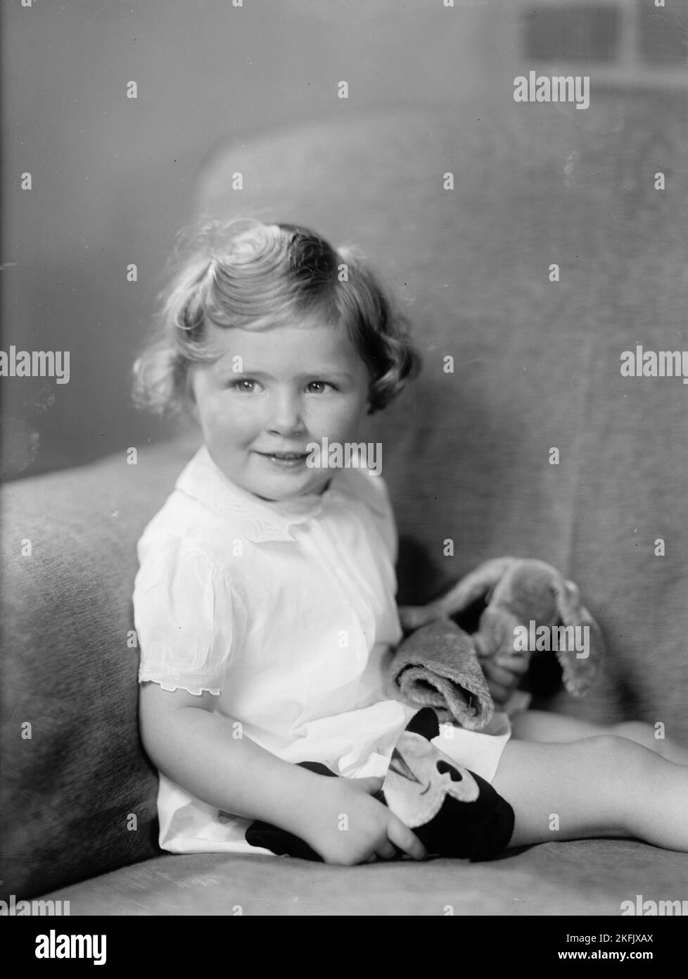 Portrait de studio formel des années 1930 Banque de photographies et d ...