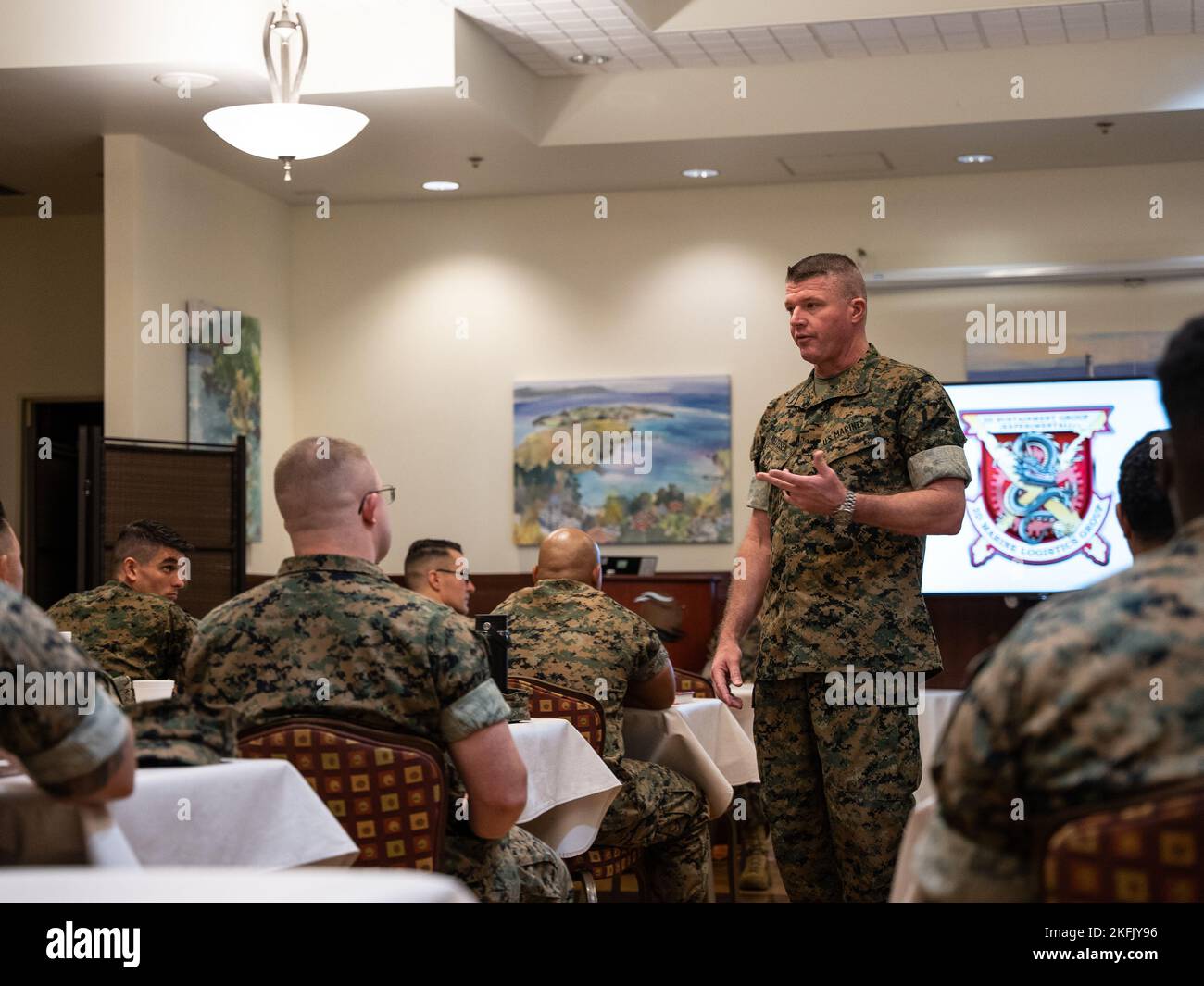 Sergent du corps des Marines des États-Unis Le Maj Ryan Meltesen, Sgt ...