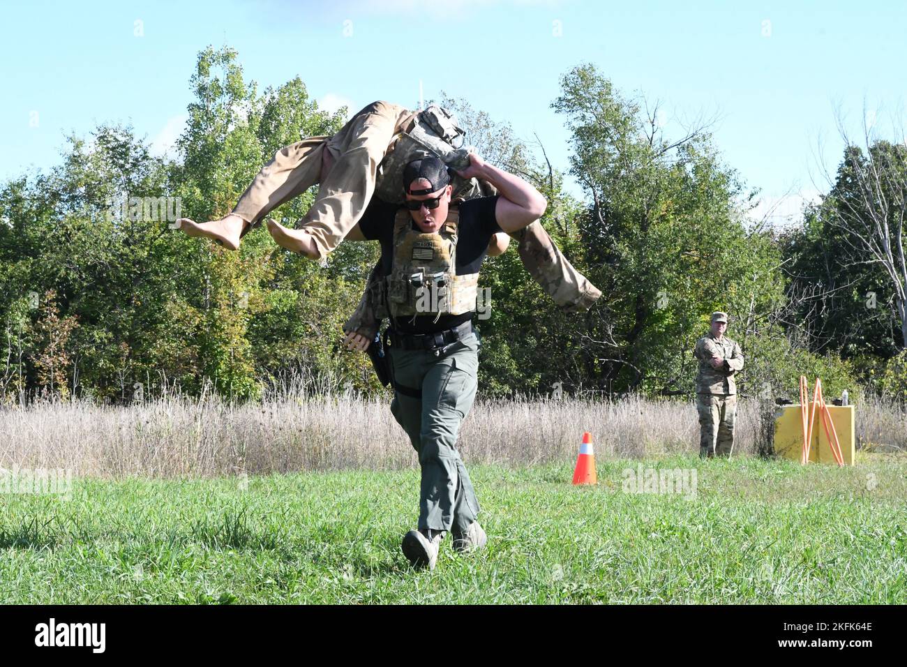 Des soldats du bataillon de la police militaire 91st et du personnel ...
