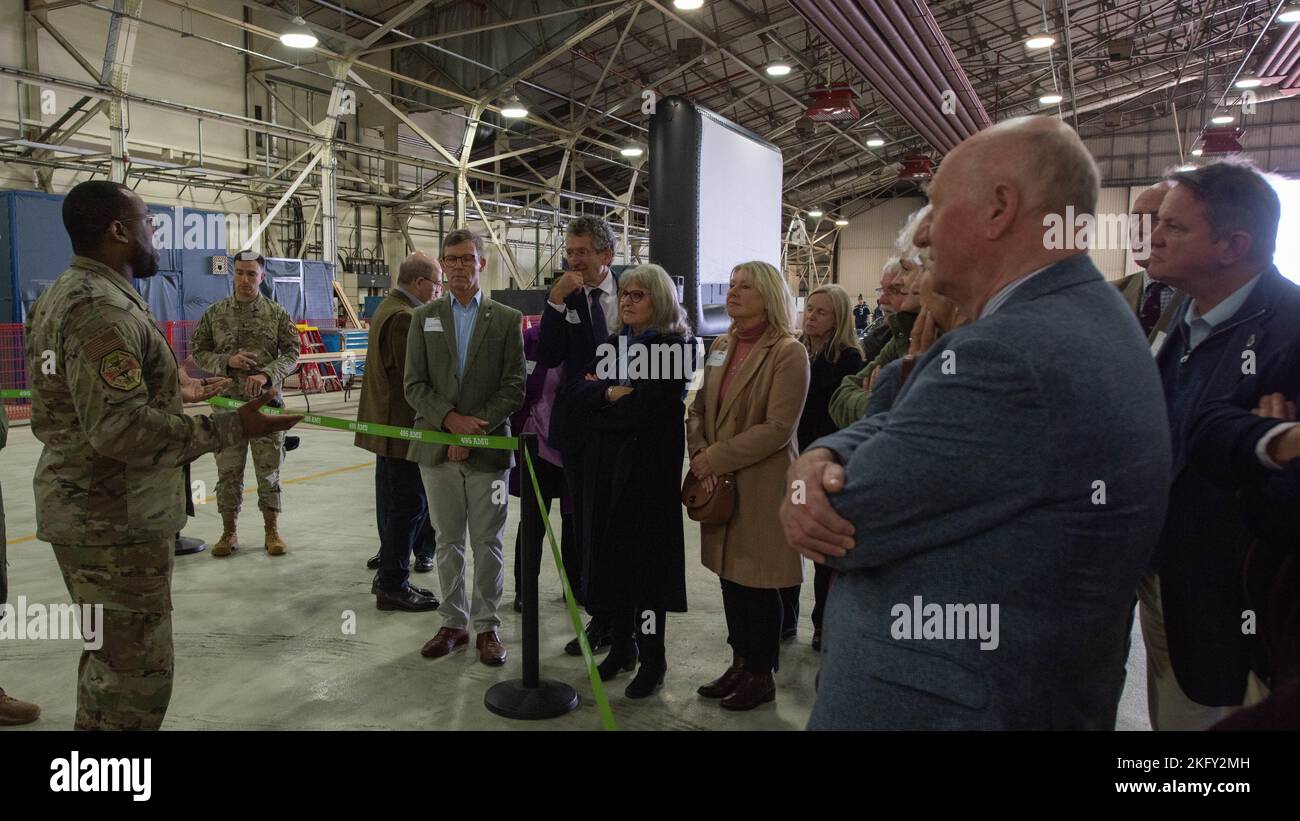 Personnel de la US Air Force. Sgt. Darion White, membre de l'équipage ...