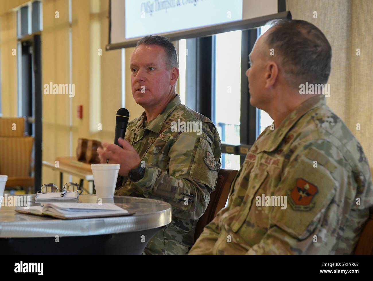 Sergent-chef de la Force aérienne des États-Unis. Cory Olson, chef de ...