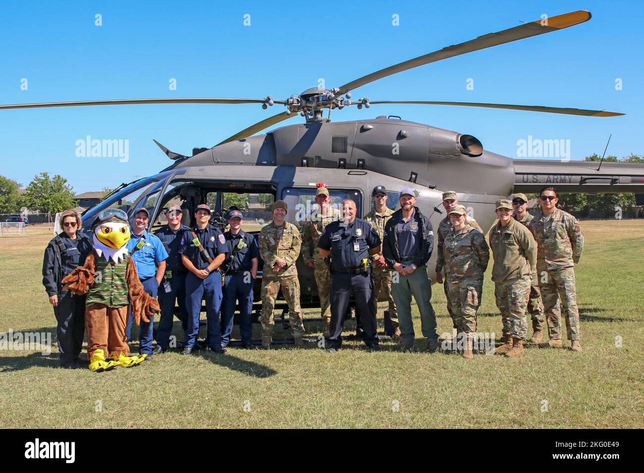 AUSTIN, Texas — Un agent spécial de la U.S. Drug Enforcement ...
