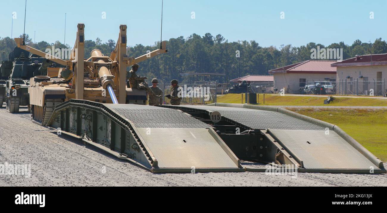 Un pont d'assaut interarmées modernisé, affecté à la Brigade partan ...