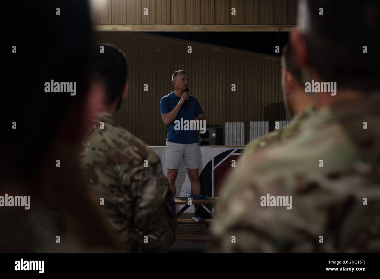George Buch Jr., 386th commandant de l'escadre expéditionnaire de la ...