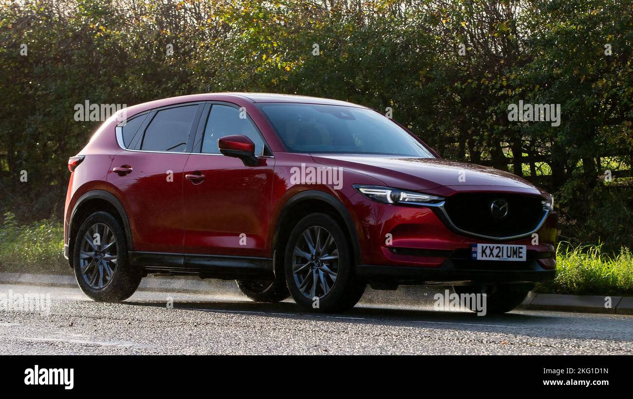 Mazda cx 5 Banque de photographies et d’images à haute résolution - Alamy