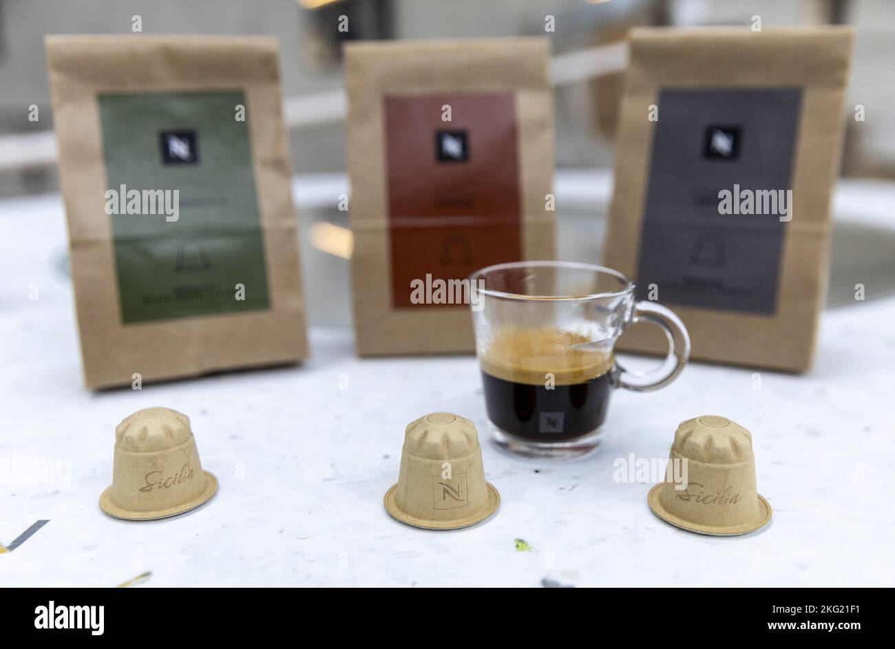 Capsules compostables Banque de photographies et d’images à haute ...