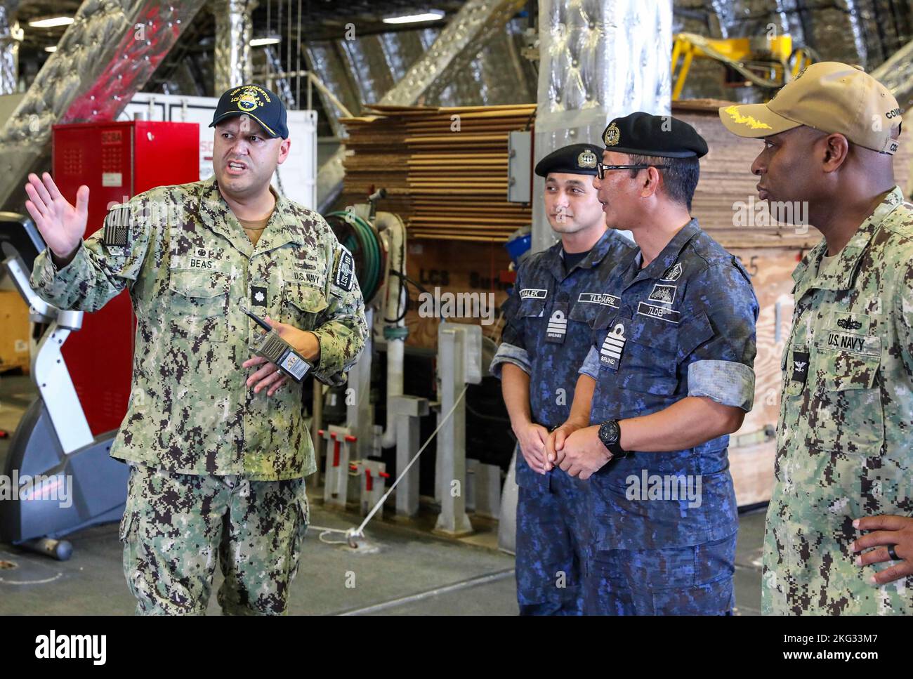 Commandant de la marine royale brunei rbn Banque de photographies et d ...