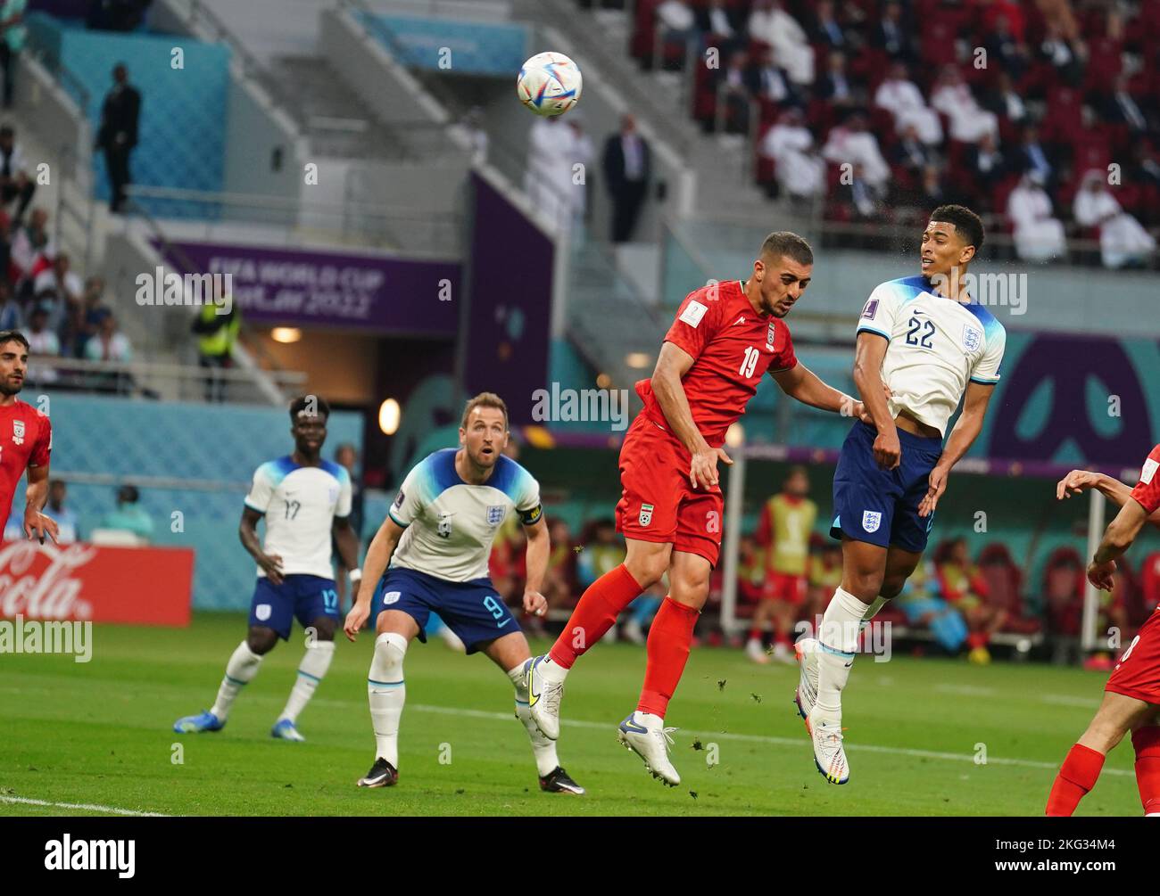 Jude Bellingham (à droite), l'équipe d'Angleterre, marque le premier ...