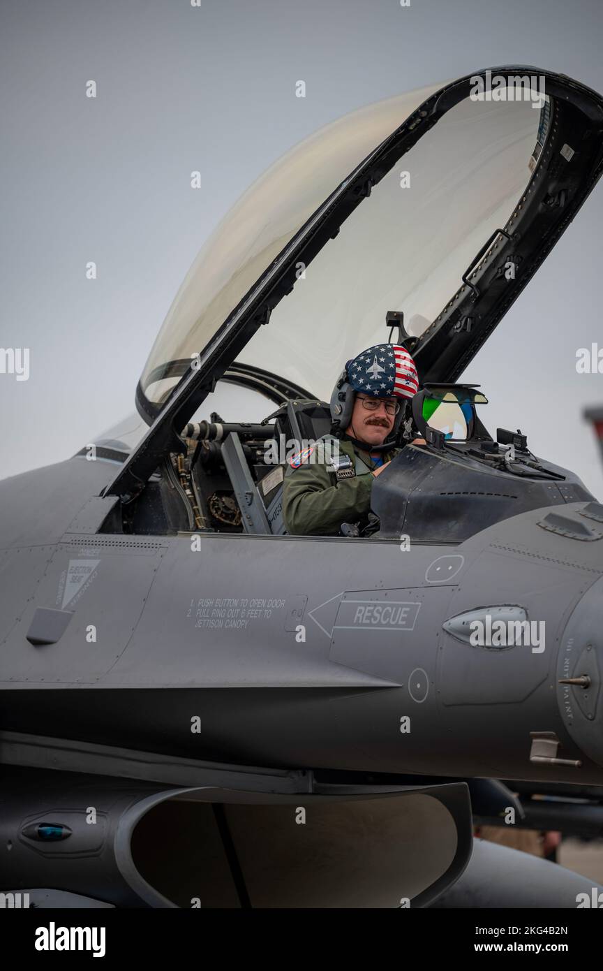 Un pilote de la US Air Force, qui est au 125th Fighter Squadron, à la ...