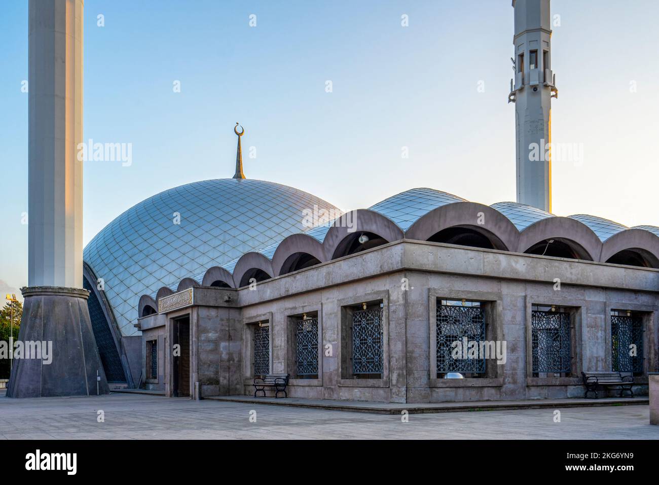 Vue de la mosquée sakirin Banque de photographies et d’images à haute ...