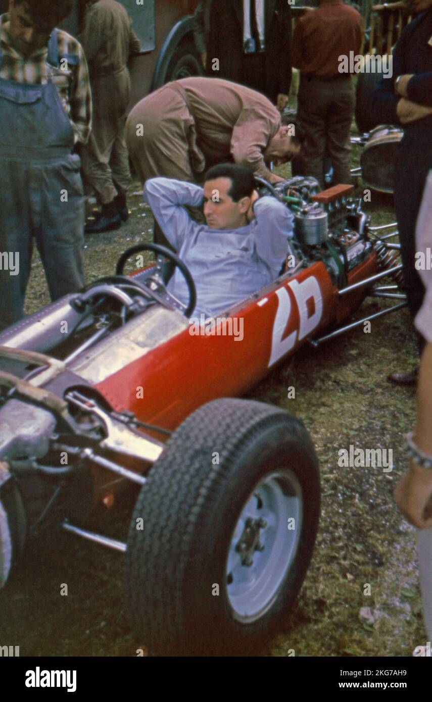 Grand Prix de France 1964 sur le circuit Rouen-les-Essarts: Pilote #26 ...