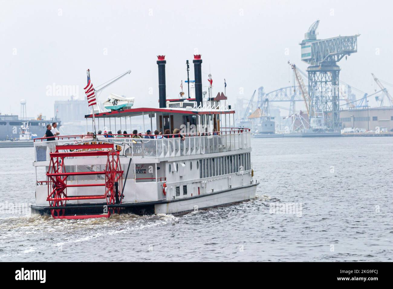 Hammerhead crane Banque de photographies et d’images à haute résolution ...