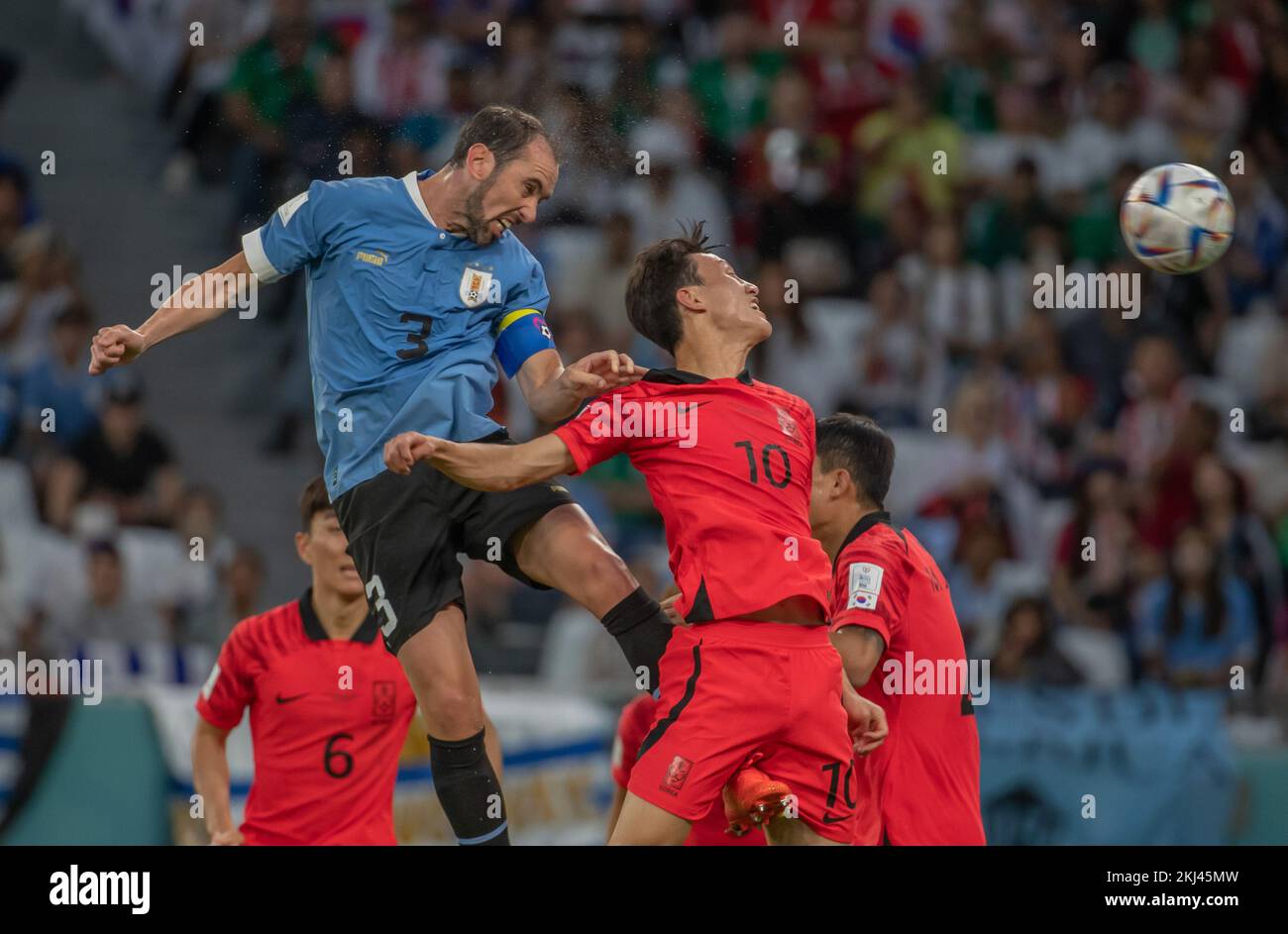DOHA, CA - 24.11.2022: URUGUAY contre CORÉE DU SUD - Partido Uruguay ...