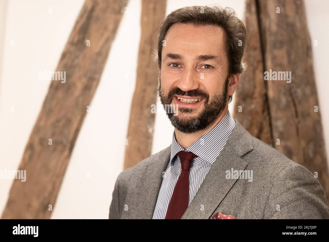 L'avocat Florent Loyseau de Grandmaison pose lors d'une séance photo à ...