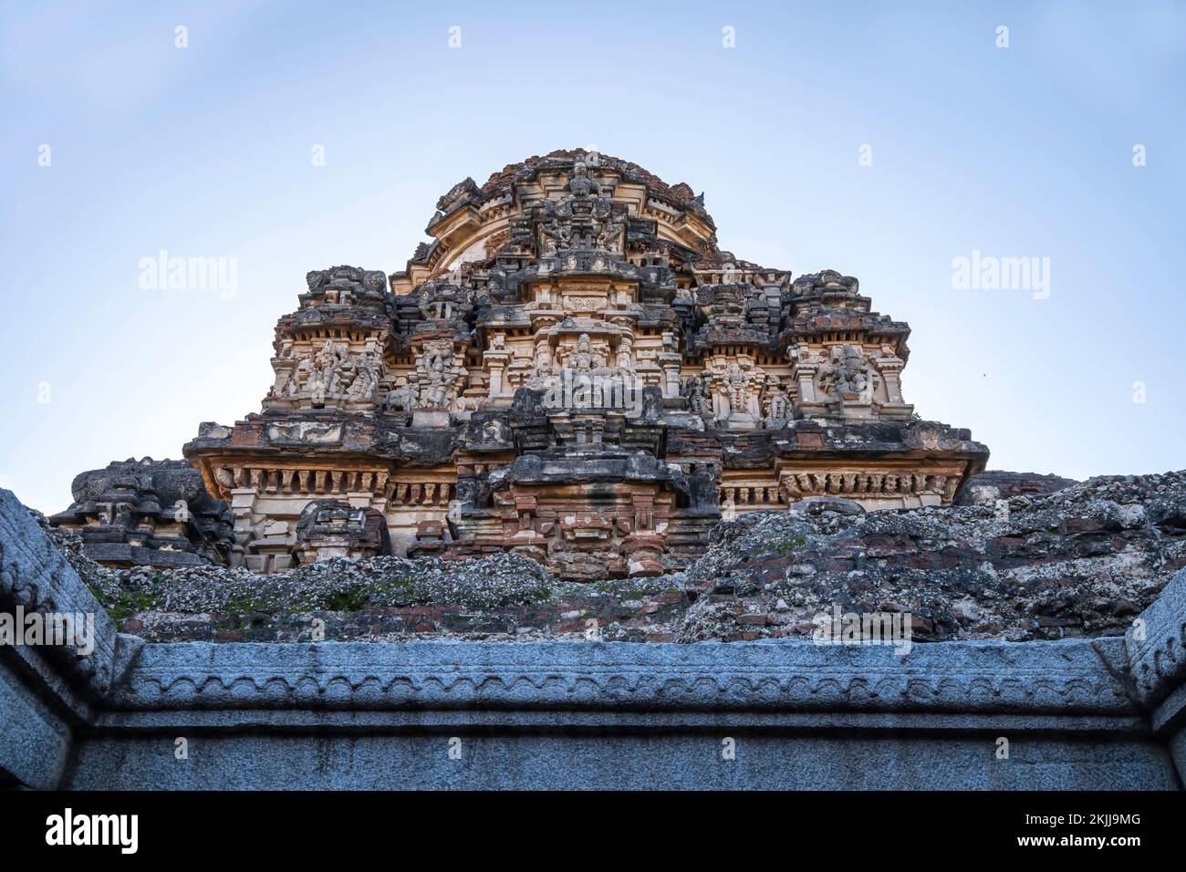 L'icône du tourisme de Karnataka... le Stone Chariot, Hampi. Construit ...