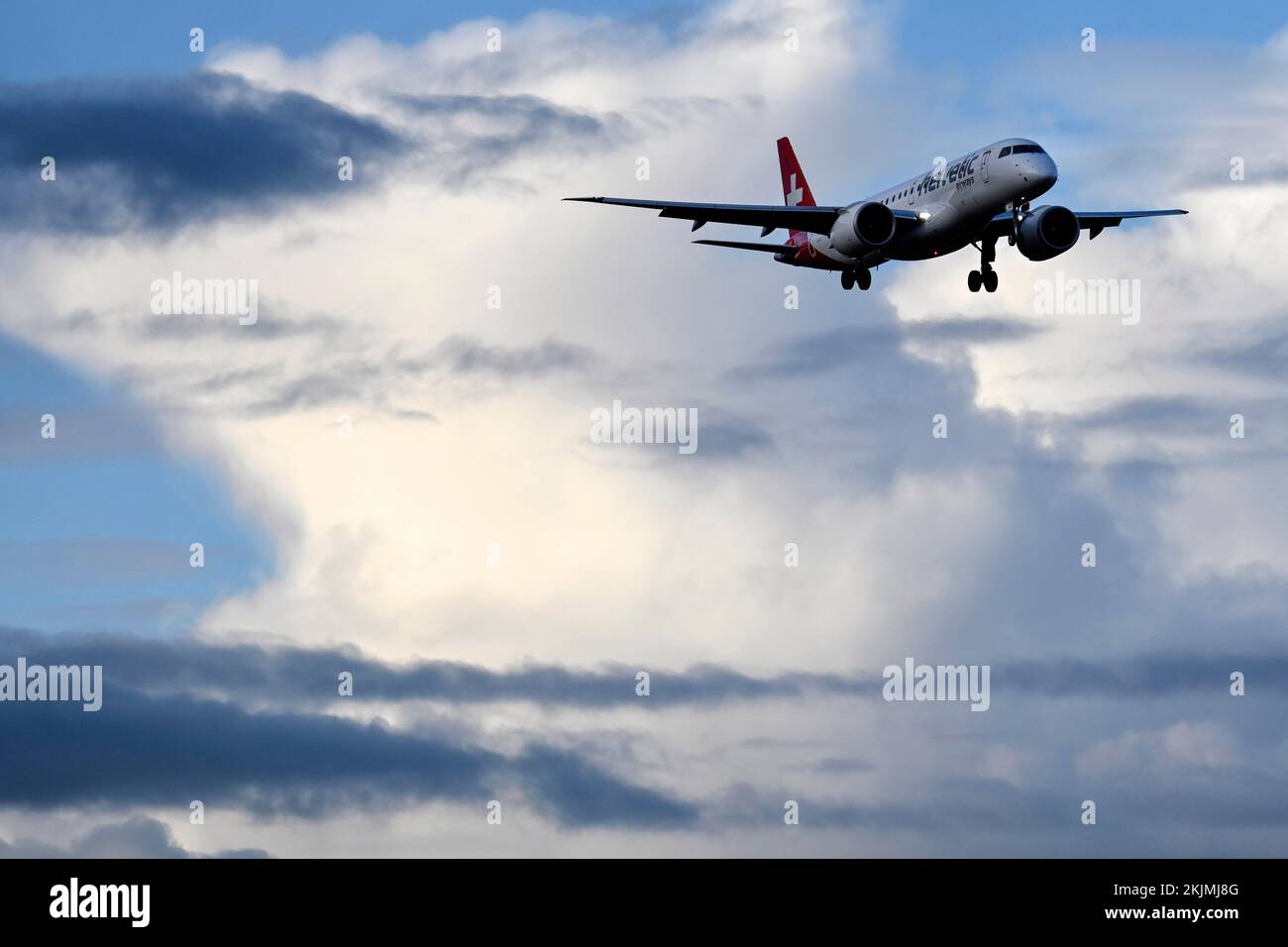 Helvetic airways embraer e2 Banque de photographies et d’images à haute ...
