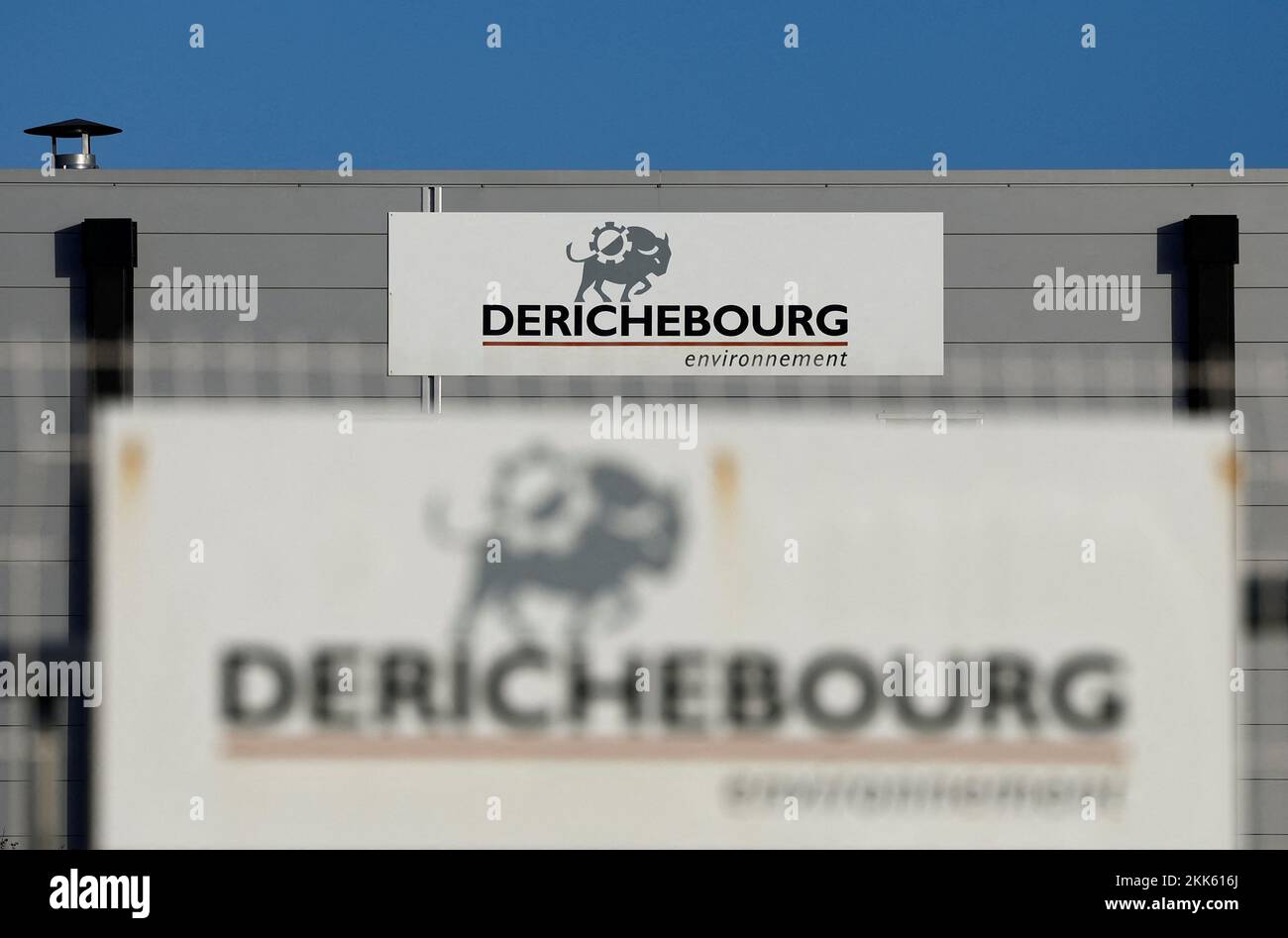 Derichebourg france Banque de photographies et d’images à haute ...