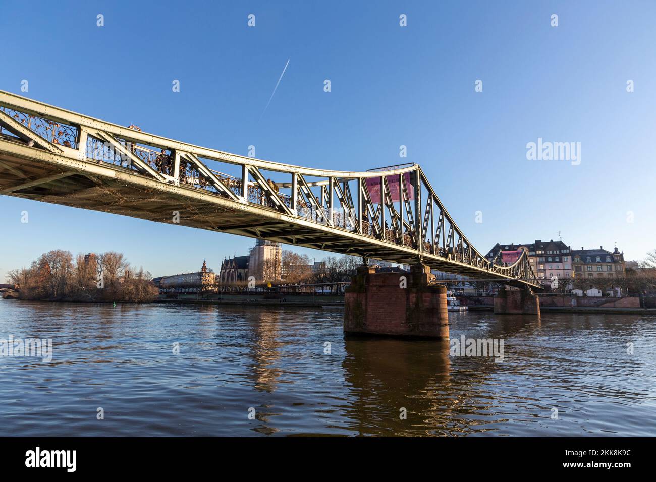 Francfort, Allemagne - 21 décembre 2021: eiserner Steg, célèbre ...