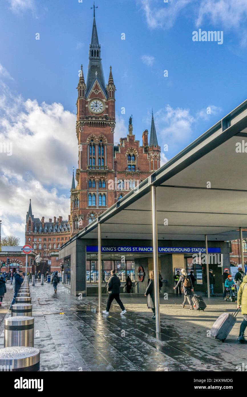 Rois traversent st pancras souterrain Banque de photographies et d ...