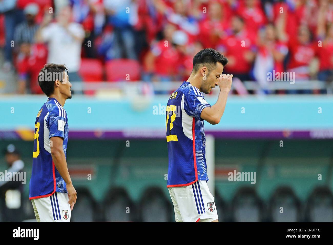 Hidemasa Morita e Maya Yoshida do Japão pendant la coupe du monde de la ...