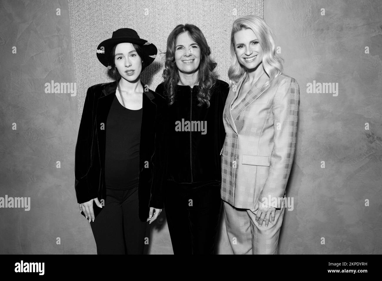 Aurora ramazzotti and michelle hunziker Banque de photographies et d ...