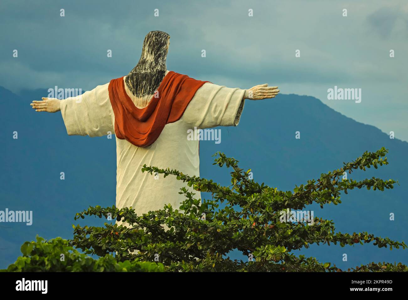Grande statue de Jésus-Christ à Taman Balirancheng sur la côte se de l ...