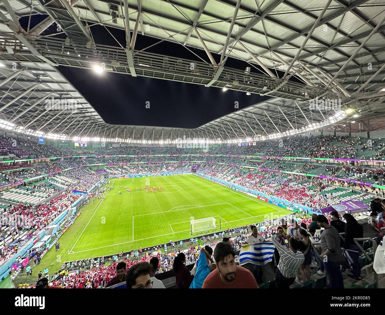 Vue intérieure du stade Education City, un lieu de la coupe du monde de ...