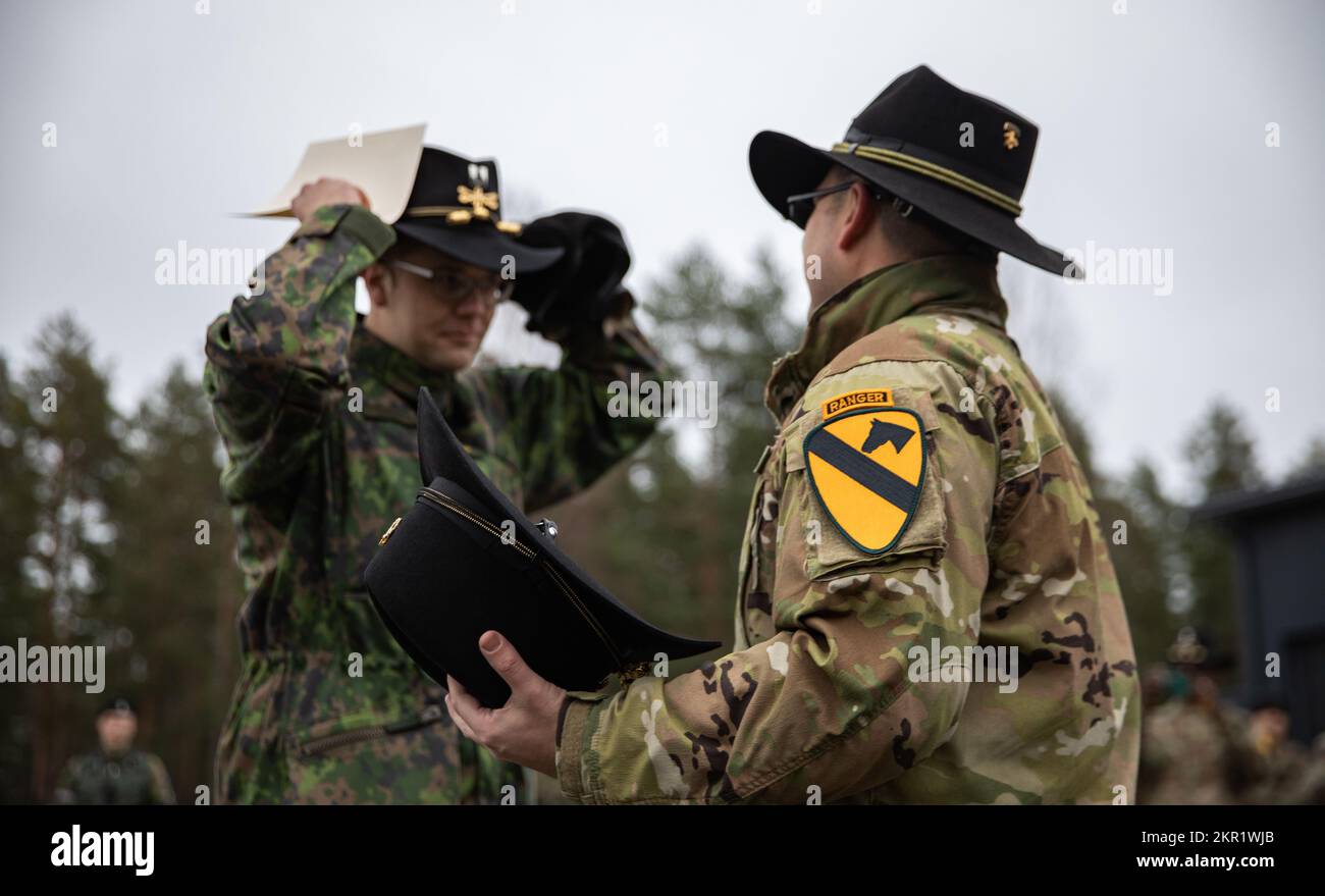 ÉTATS-UNIS Le lieutenant-colonel Levi Thompson, commandant du 6th ...