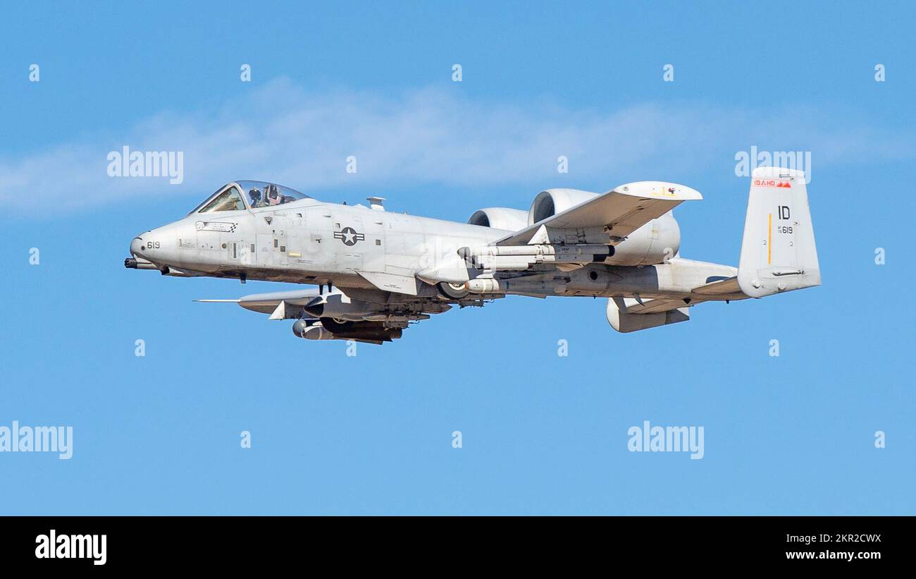 Le colonel Matthew McGarry, ancien commandant du groupe des opérations ...