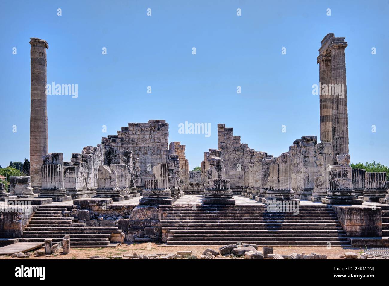 Didim, Turquie- 23 août 2021 Une vue du temple d'Apollon à Didyma ou ...