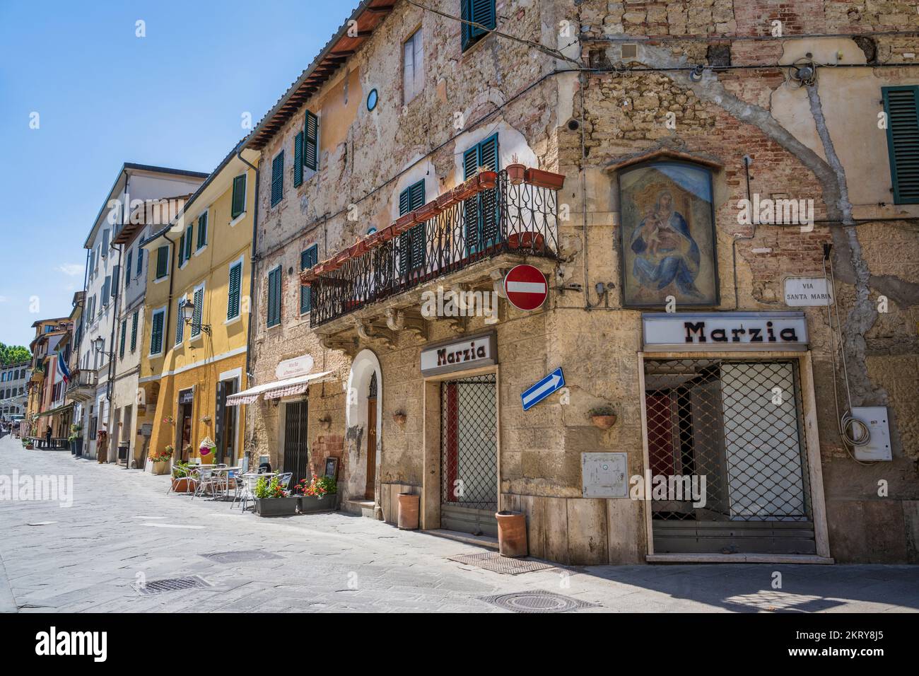 Corso giacomo matteotti asciano Banque de photographies et d’images à ...