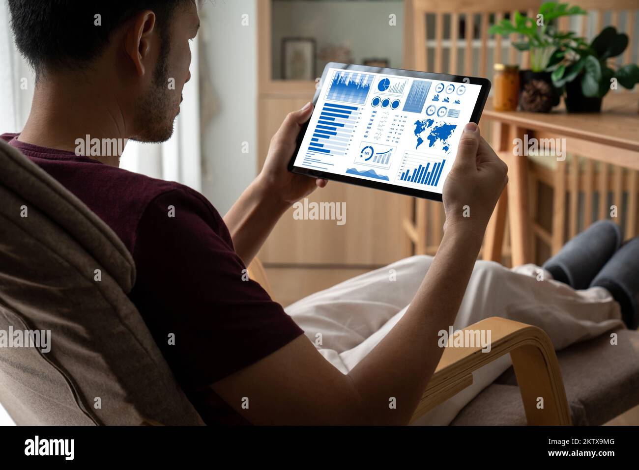 Le tableau de bord des données d'entreprise fournit une analyse de veille stratégique Modish ...