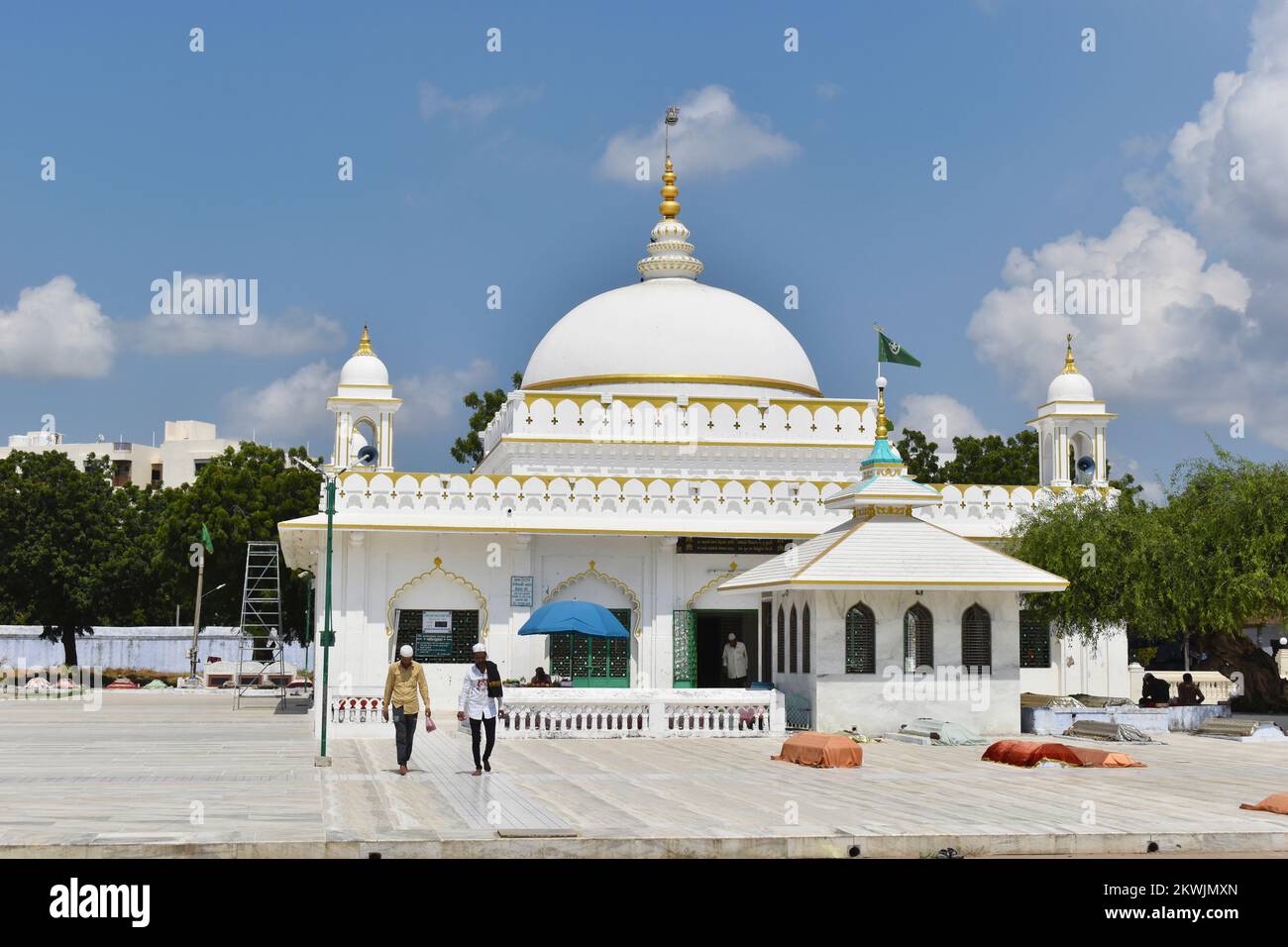 INDE, GUJRAT, DHOLKA, octobre 2022, façade de Hazrat Khwaja Hasan ...
