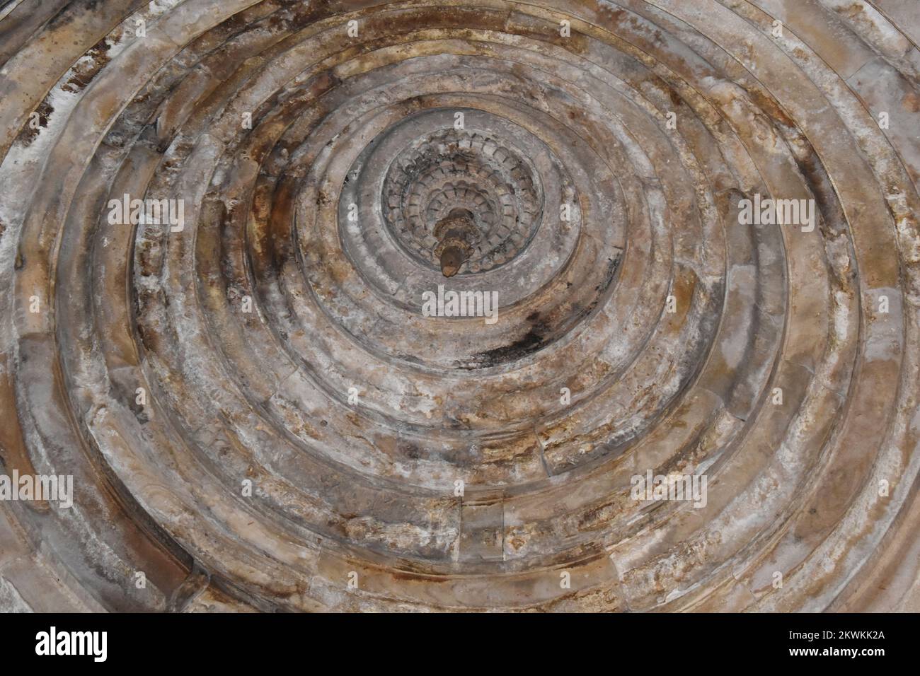 Kevda Masjid, dôme principal, construit en pierre et détails de ...