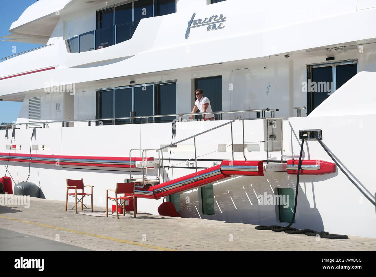 04.10.2016., Sibenik, Croatie - le yacht Forever One est détenu par ...