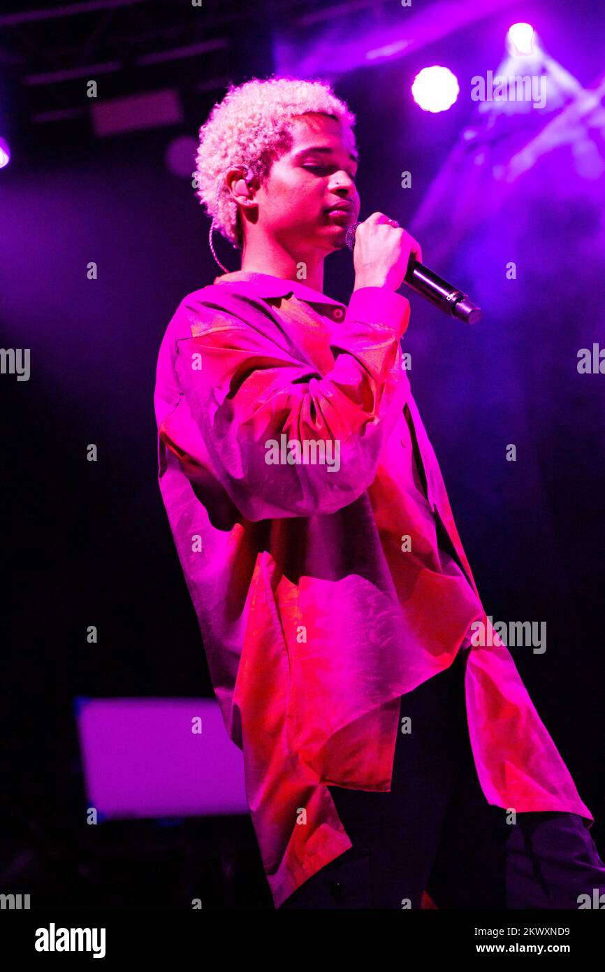 Destin conrad Banque de photographies et d’images à haute résolution ...