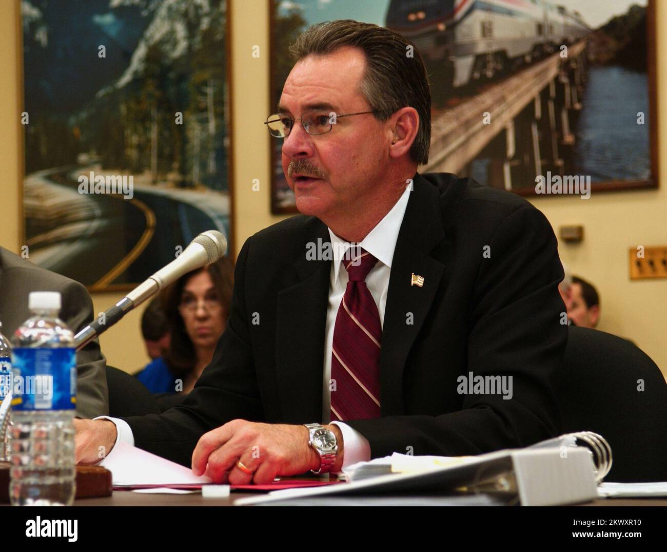 Washington, DC, 9 mars 2007 R. David Paulison, directeur de la FEMA, se ...