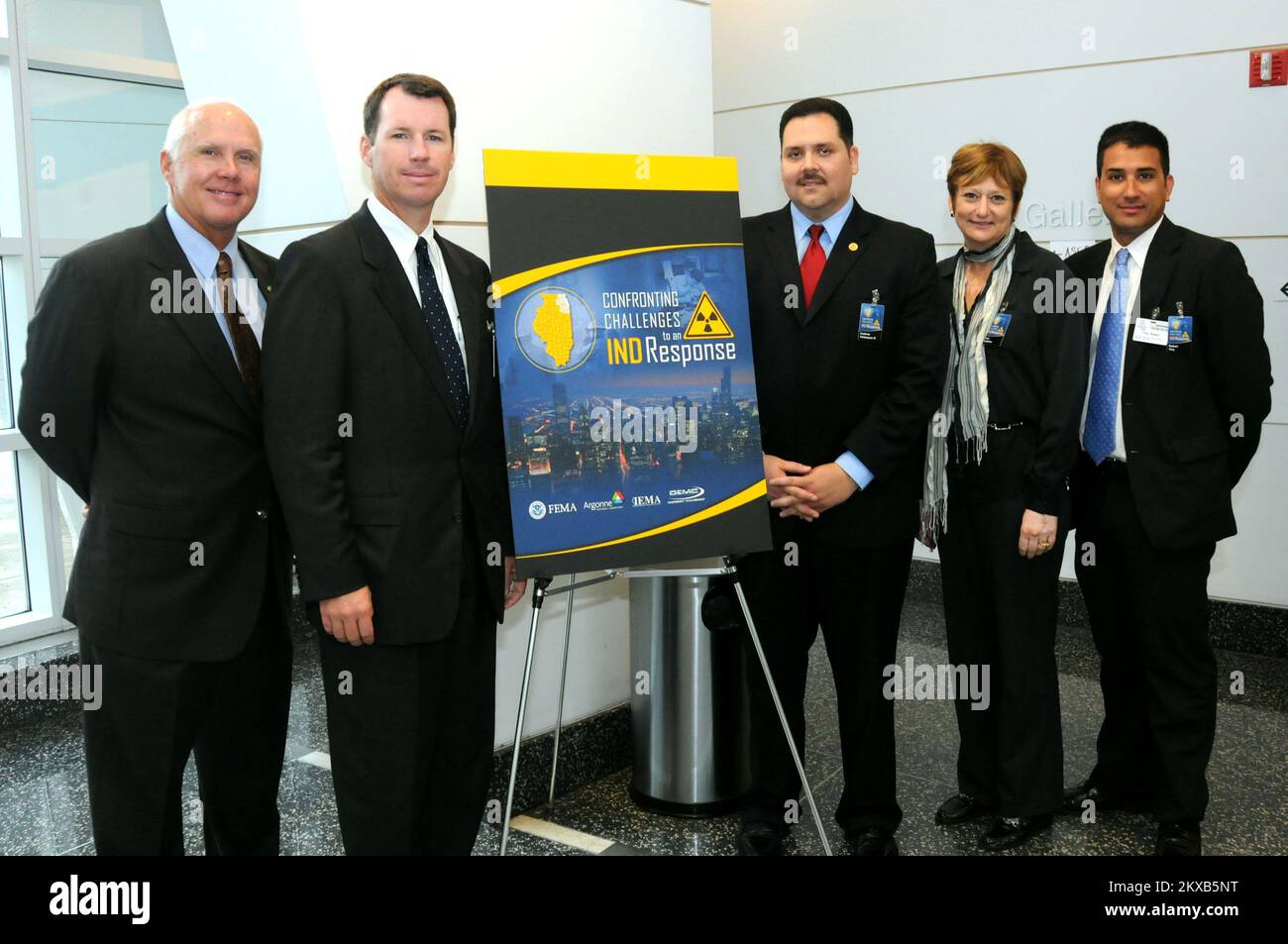 Argonne national laboratory Banque de photographies et d’images à haute ...