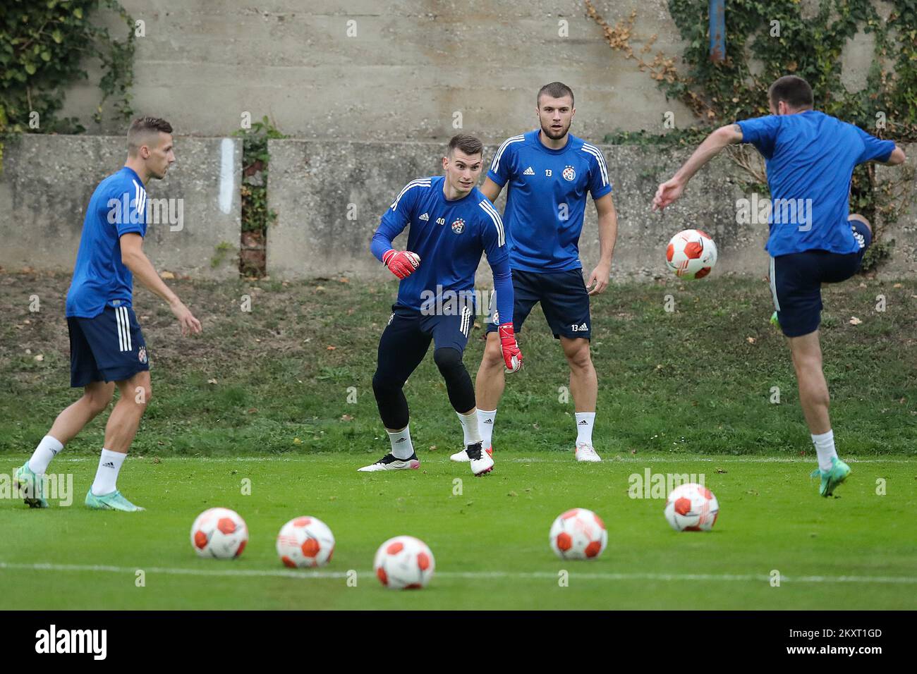 Mislav Orsic, Dominik Livakovic et Duje COP au GNK Dinamo Zagreb ...