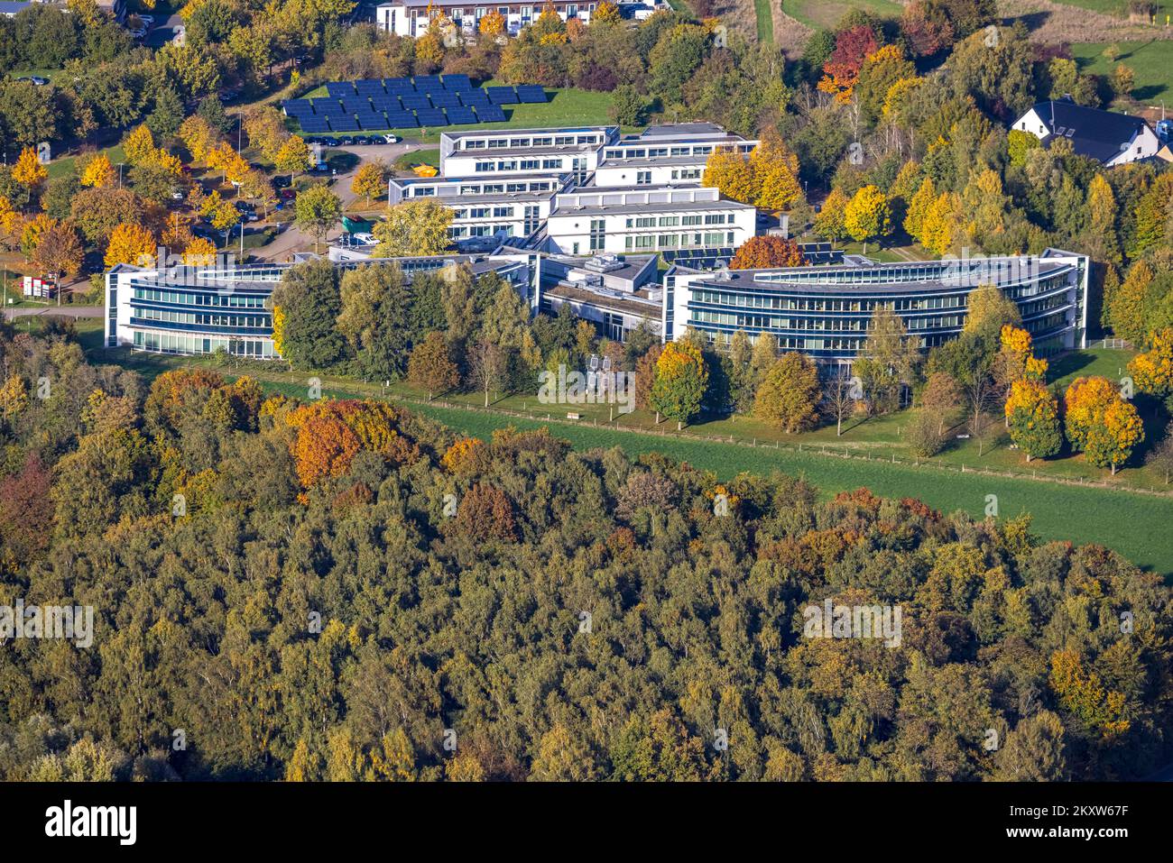 Vue aérienne, parc industriel Innova-Park, IWG Innovationszentrum ...