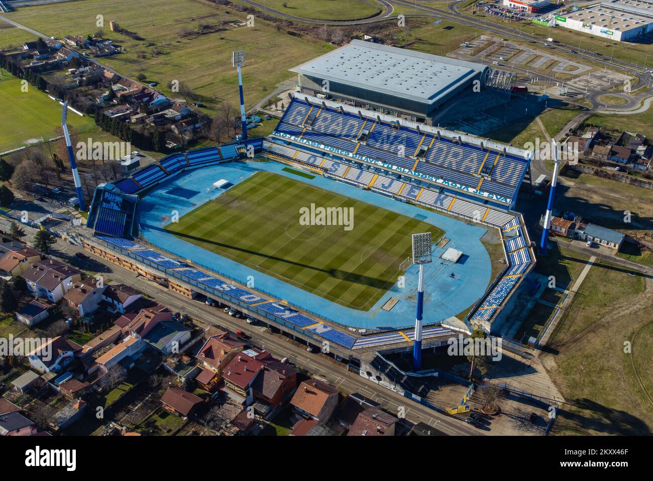 Vue aérienne du stade Gradski vrt et de la salle de sport Gradski vrt à ...