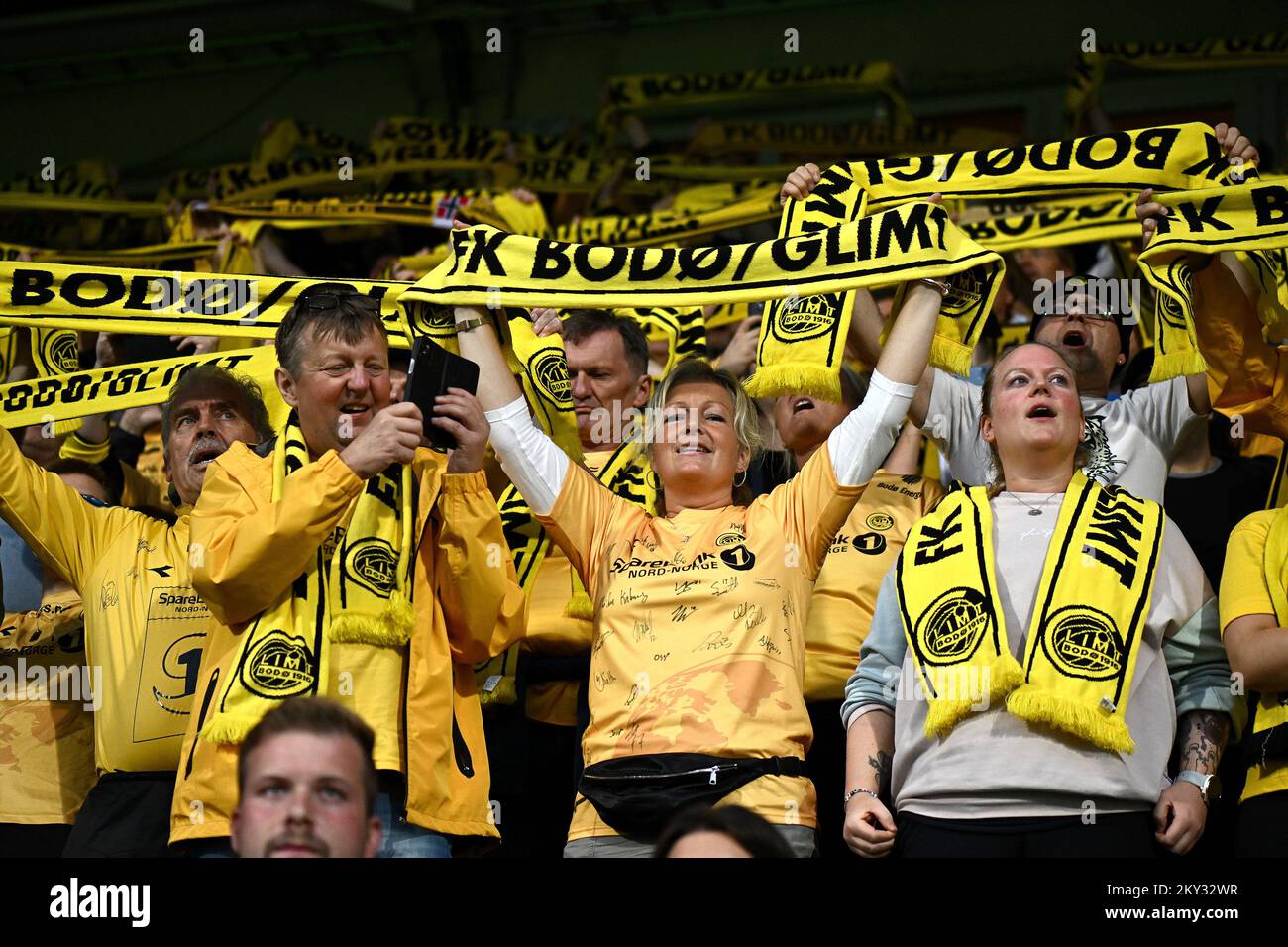 BODO, NORVÈGE - AOÛT 16 : les fans de Bodo/Glimt lors de la Ligue des ...