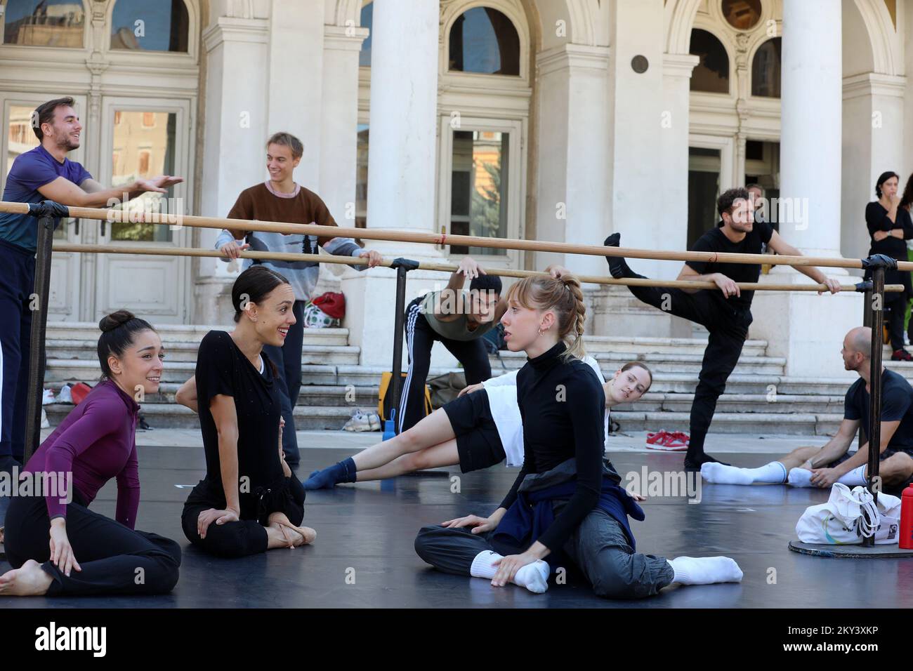 L'ensemble de ballet Ivan pl Zajc a organisé une répétition en plein ...